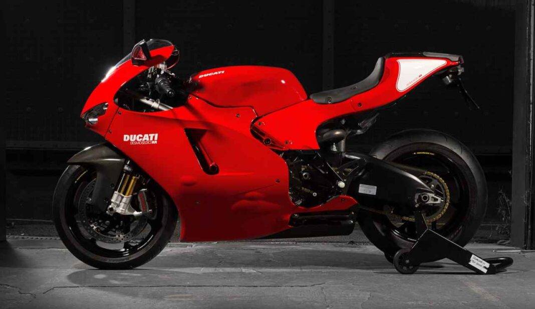 Ducati Desmosedici RR, un raro esemplare in vendita: il prezzo