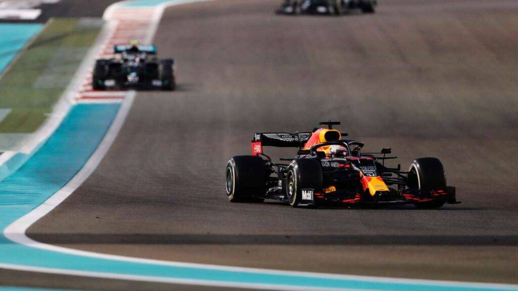 Red Bull, la nuova RB16B: il video della monoposto per il Mondiale 2021