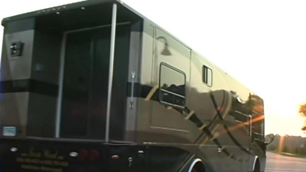 Terra Wind, il Camper con un dettaglio unico: il costo è da supercar