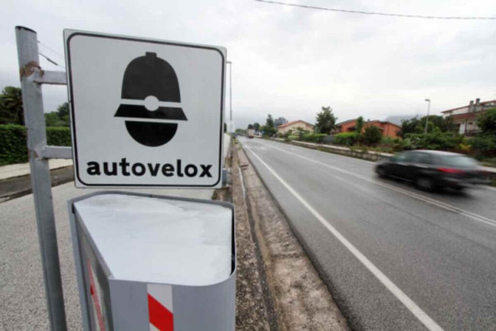 Google Maps, come ricevere avvisi sulla presenza di Autovelox: la ...
